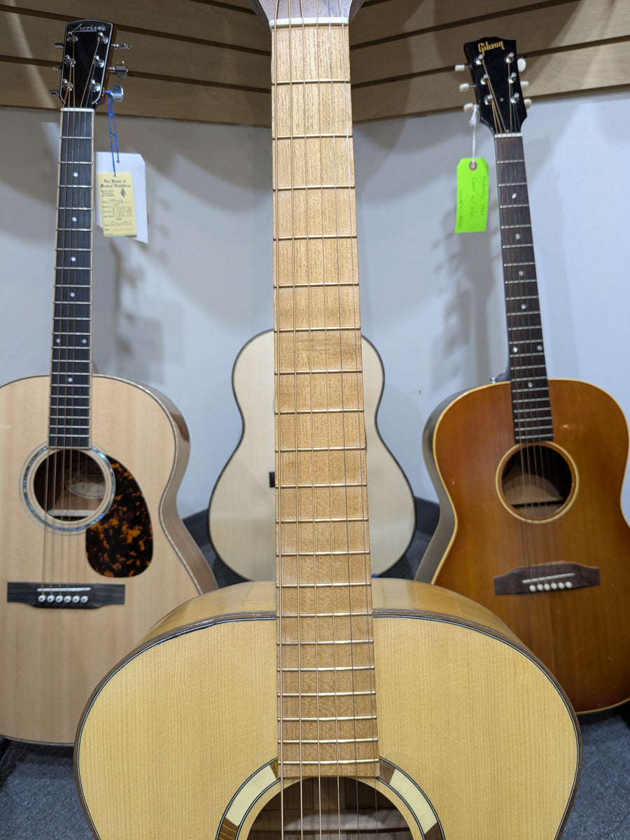 Bob Gramann Rappahannock "Black" Guitar #146 – House of Musical Traditions